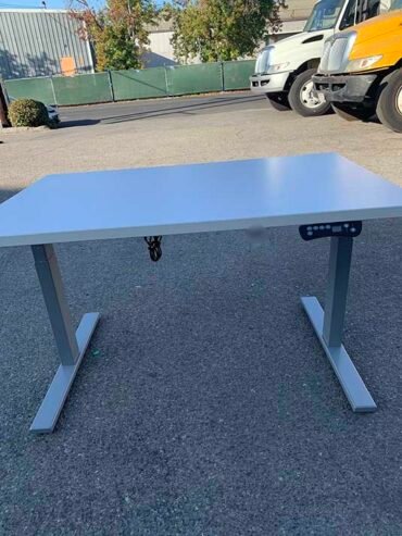Steelcase Electric Table | Bay 2 Bay Office Solutions